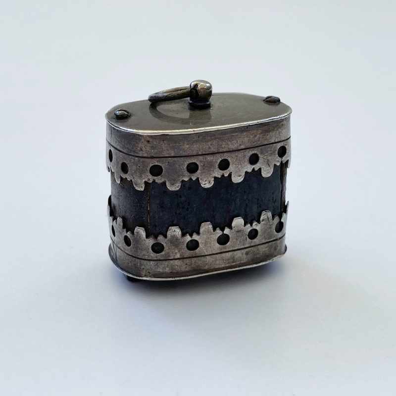 Mid-Seventeenth Century Silver Mounted Mariners Lodestone – Jason ...
