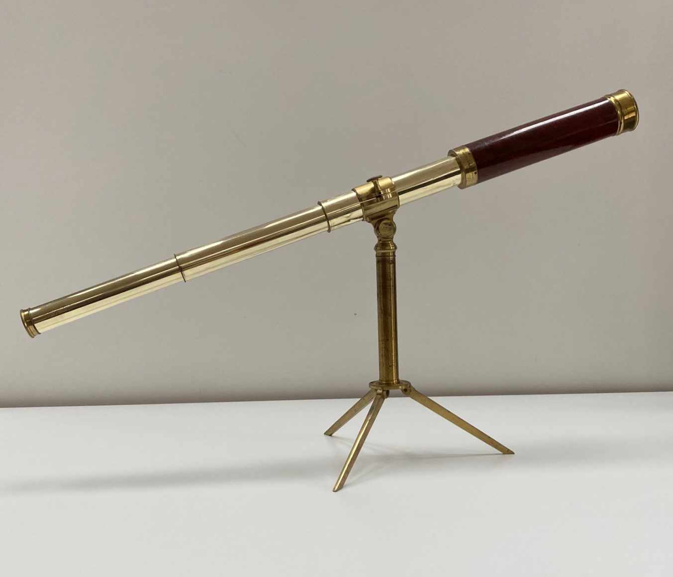 George III Mahogany Cased Telescope on Stand by Matthew Berge London ...