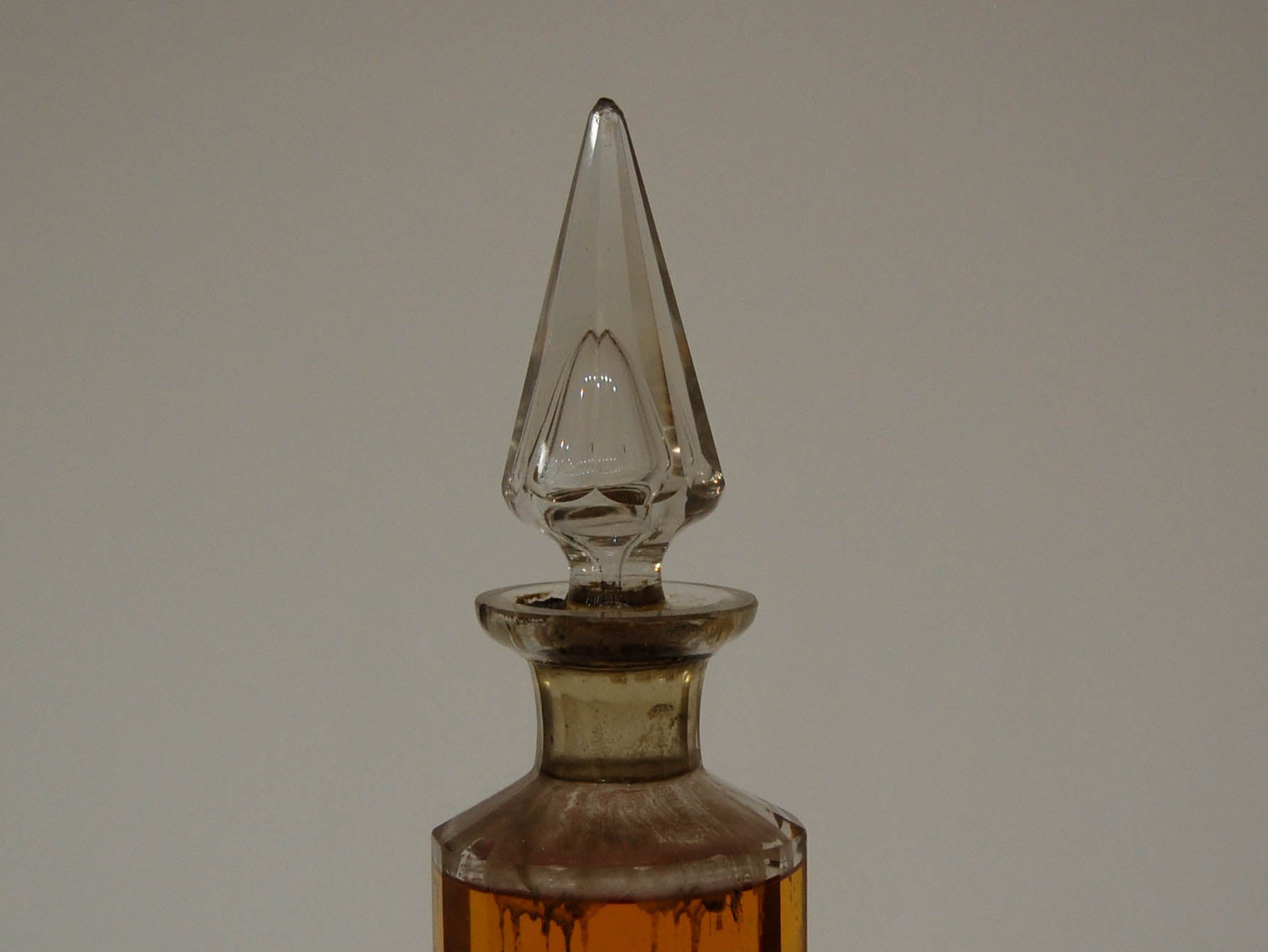 Late Victorian Bottle of Mastic Picture Varnish by Winsor & Newton Ltd ...