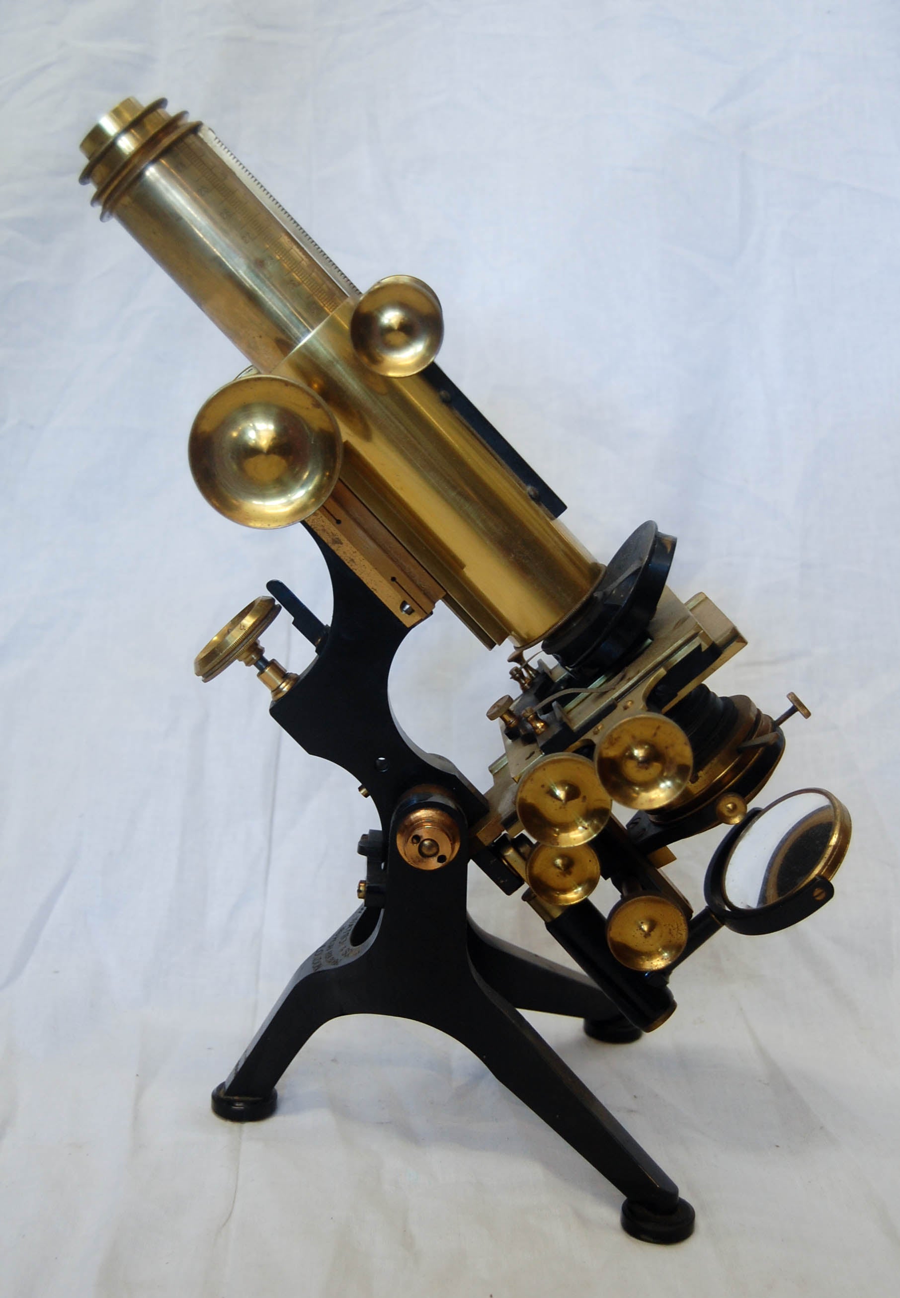 Edwardian Cased Royal Model Microscope by W Watson & Sons, High Holborn ...