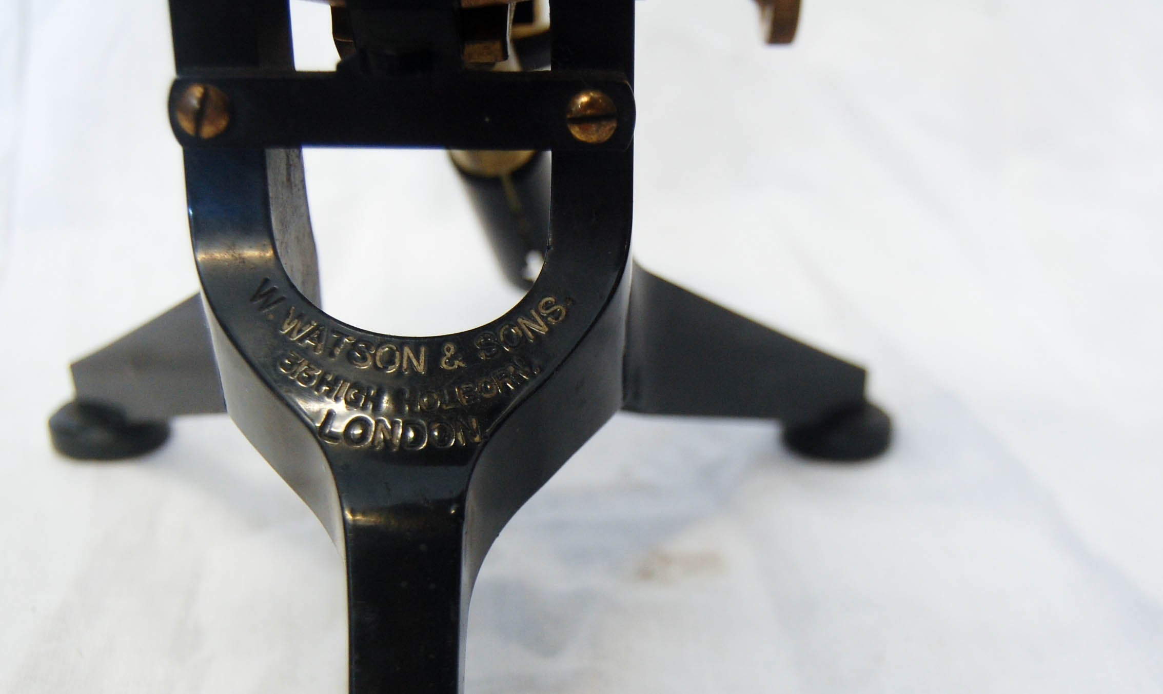 Edwardian Cased Royal Model Microscope by W Watson & Sons, High Holborn ...