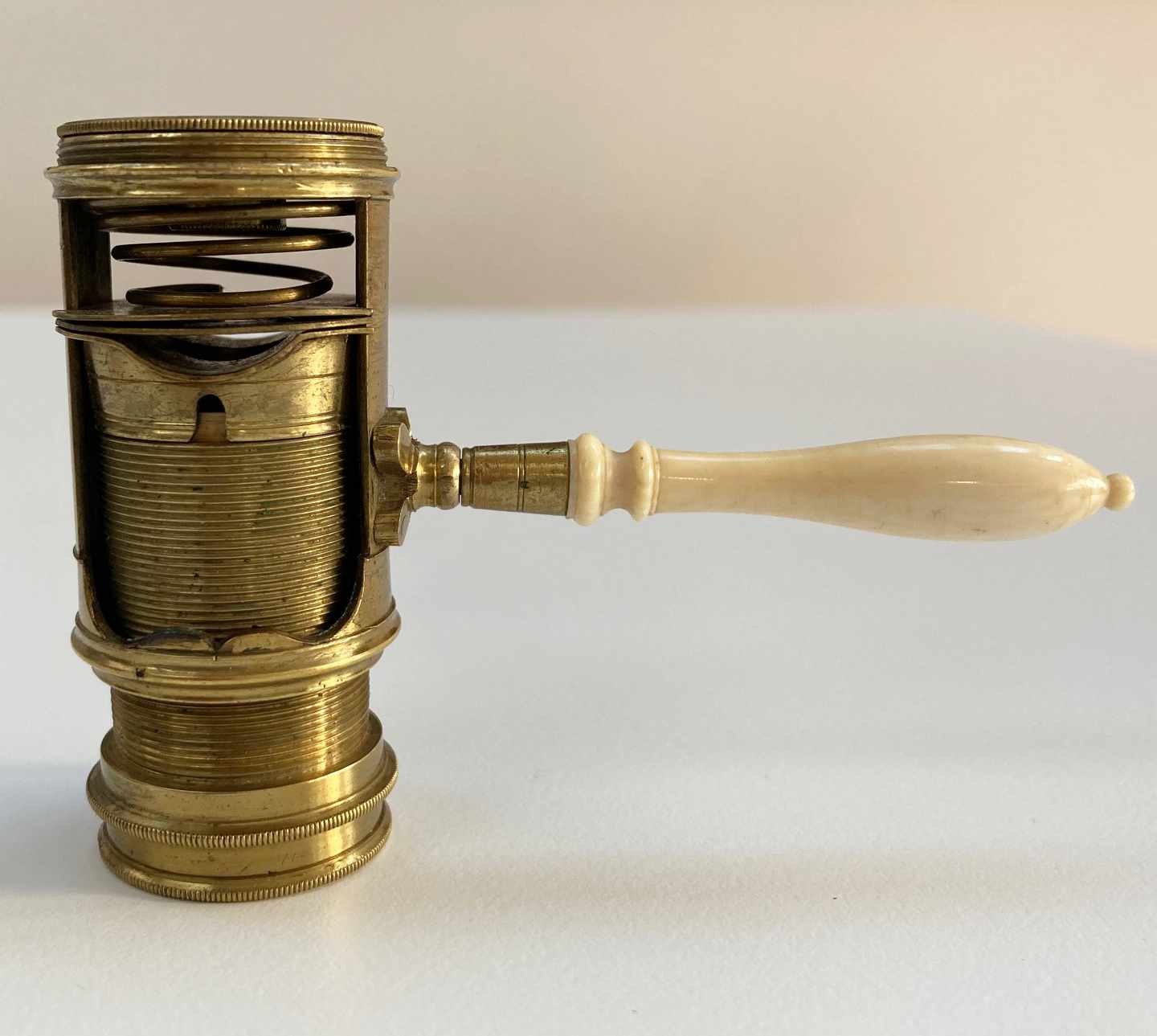 Eighteenth Century Wilson Type Screw Barrel Pocket Microscope – Jason ...